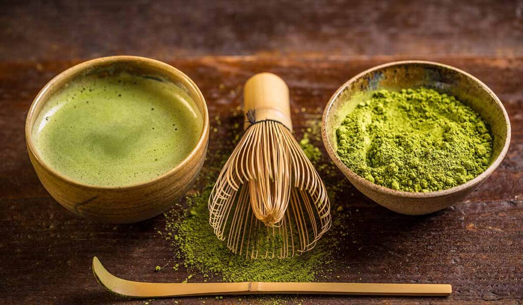 Perbedaan Matcha dan Green Tea dalam Bisnis Minuman Kekinian